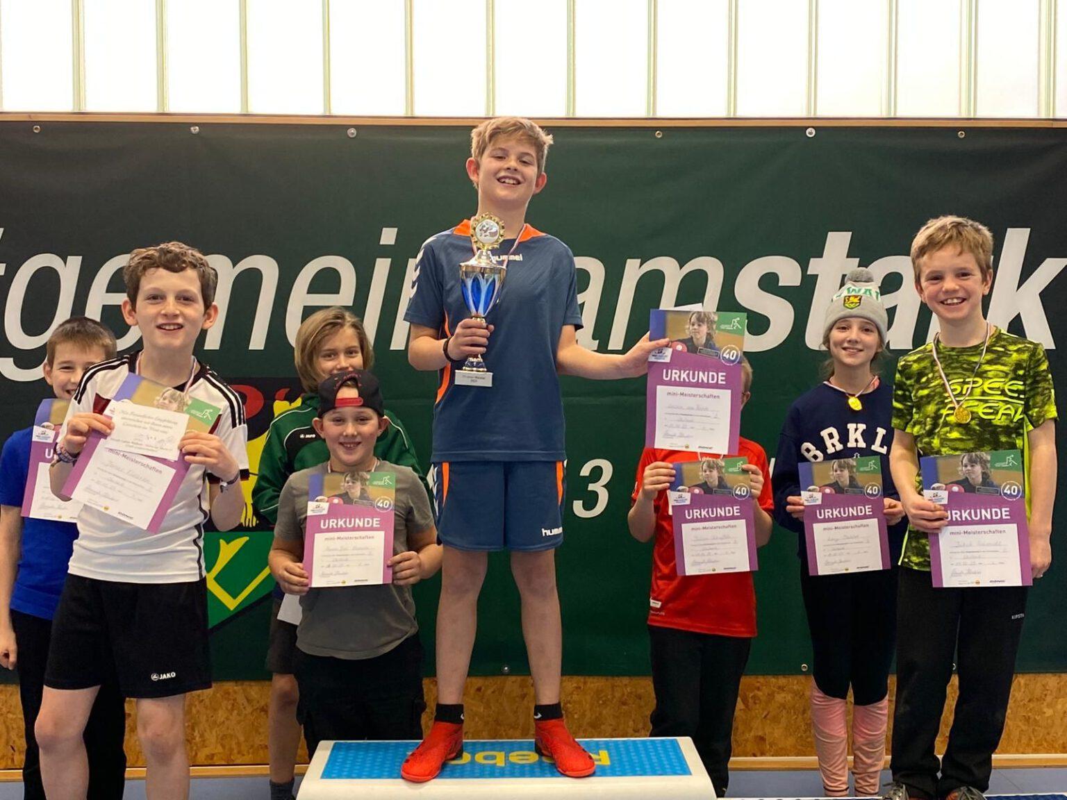 Lotta Wolters, Derrik Bryant, Lewin van Bonn und Tom Wesols sind ...